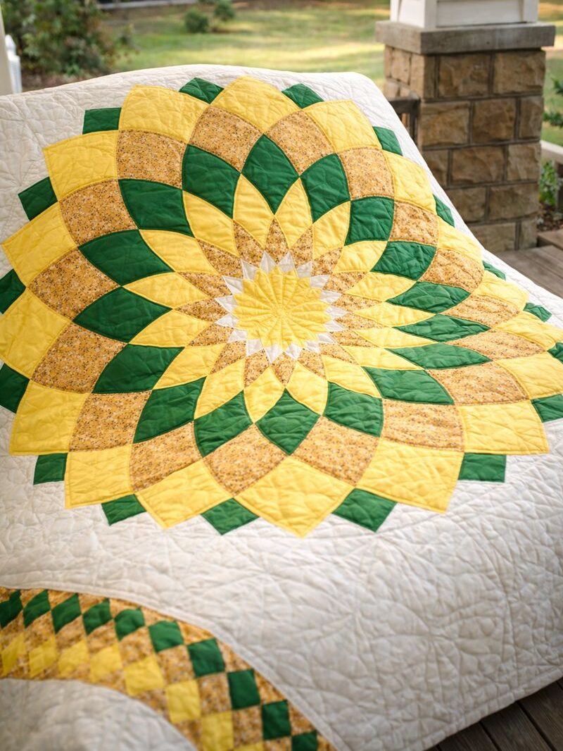 Sunflower-Inspired Patchwork Quilt: A Step-by-Step Quilting Guide for ...